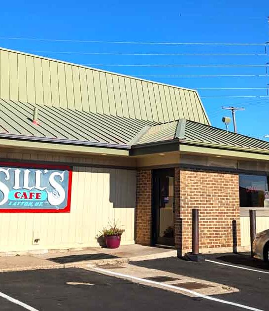 cozy breakfast cafe utah ftr