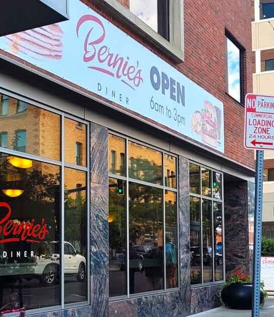 diner montana chicken waffles ftr