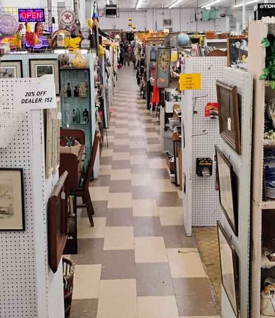 enormous antique wisconsin afternoon ftr