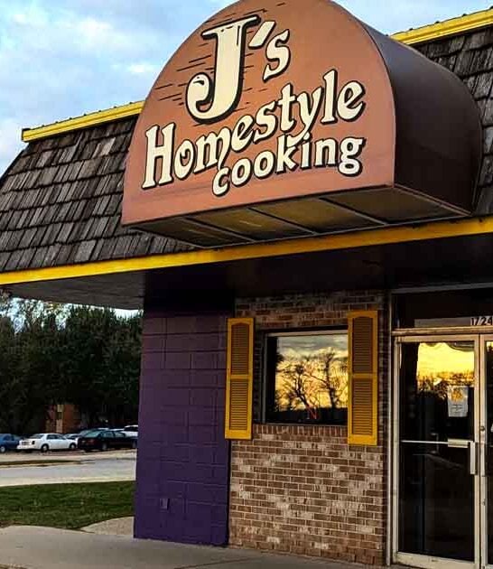 famous diner omelet iowa ftr