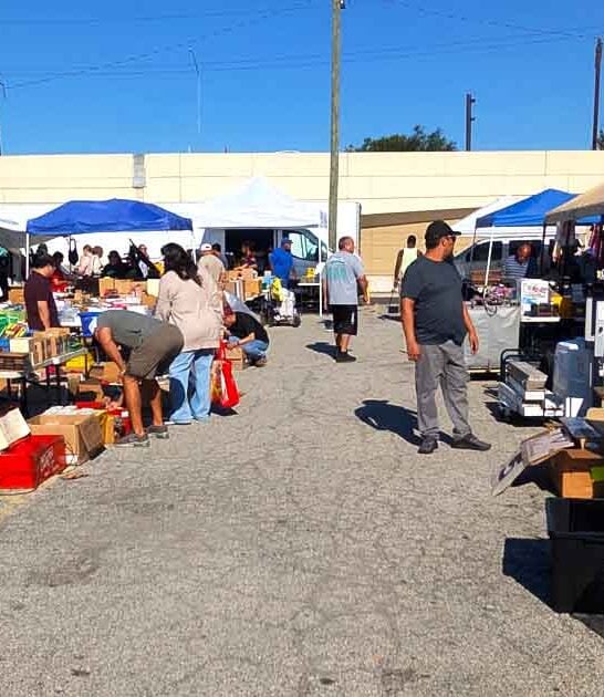 flea pennsylvania market huge ftr