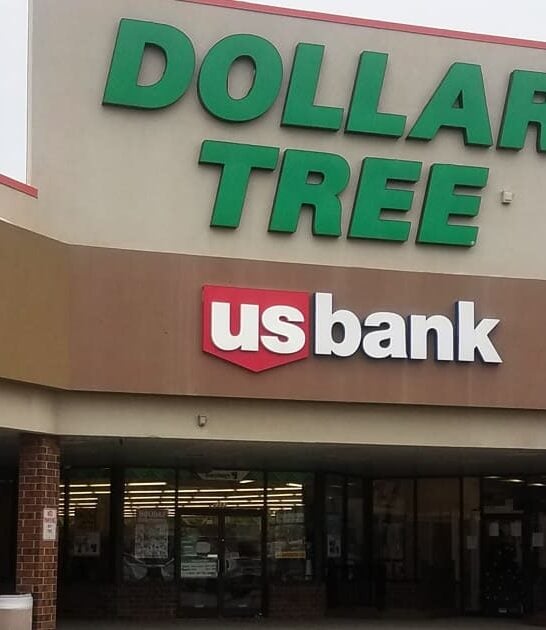 gigantic illinois dollar store ftr