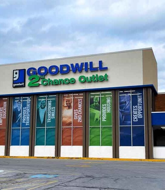 gigantic kentucky secondhand store ftr