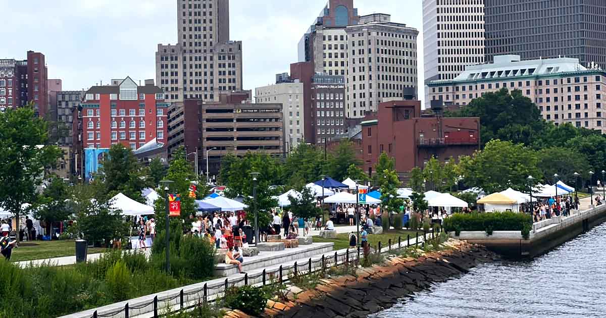 The Enormous Flea Market In Rhode Island That Offers Incredible Deals ...