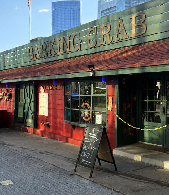 massachusetts restaurant lobster roll ftr