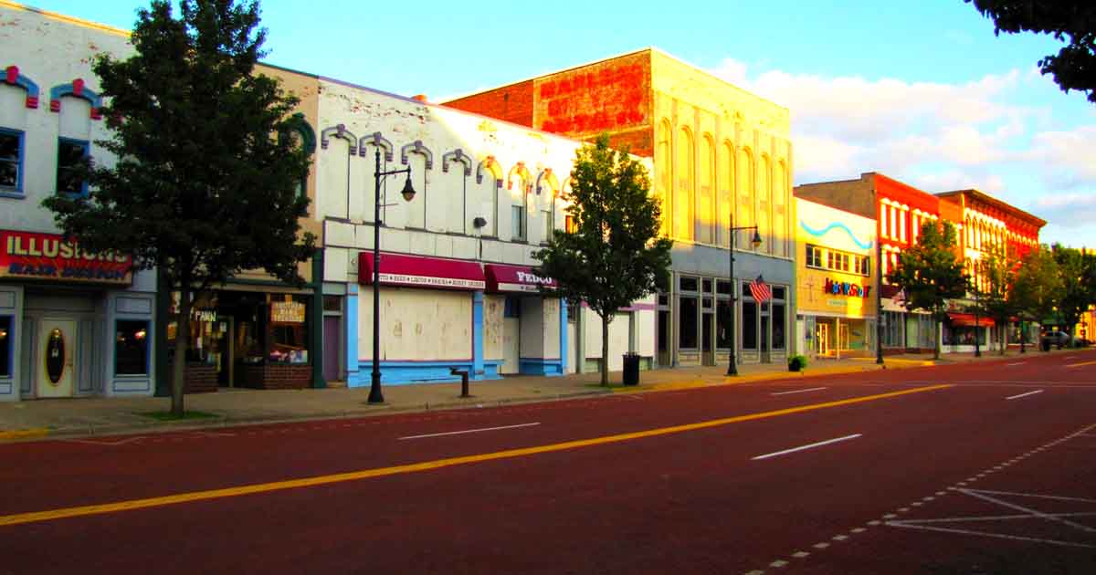 8 Underrated Cities In Michigan Where Monthly Rent Costs $960 Or Less