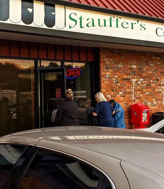 nebraska cafe cinnamon rolls ftr