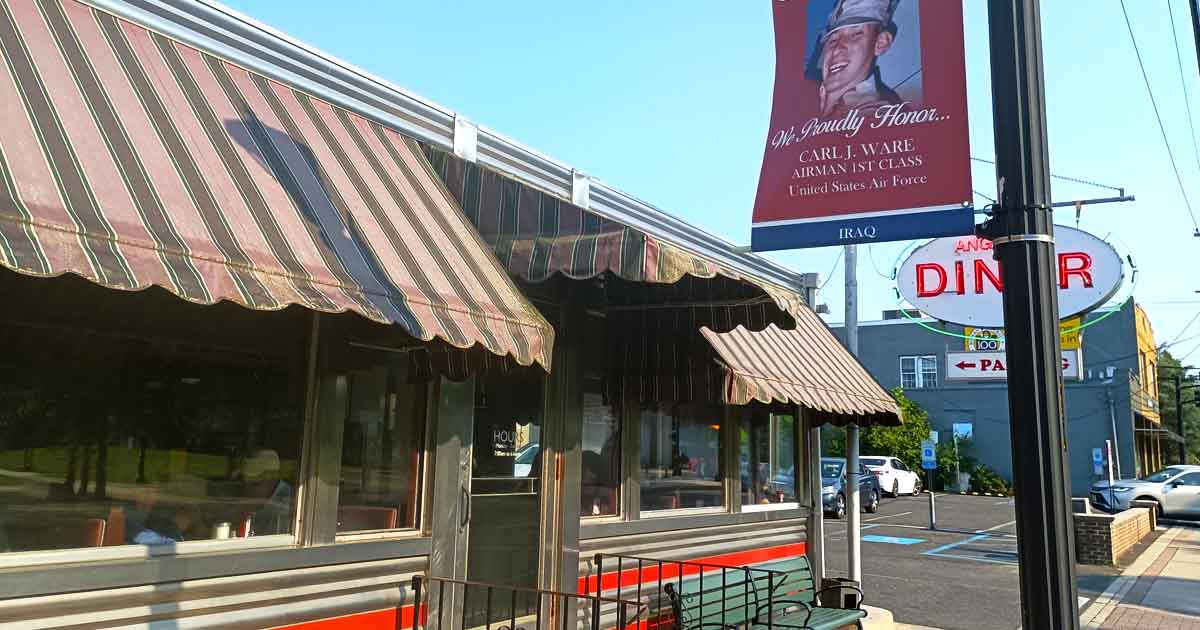 The ‘50s-Style Diner In New Jersey Where $13 Gets You A Whole Meal And More