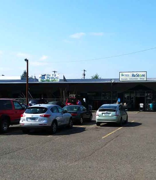 oregon store huge thrift ftr