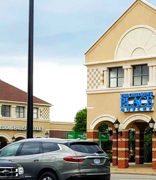 outlet pennsylvania mall huge ftr