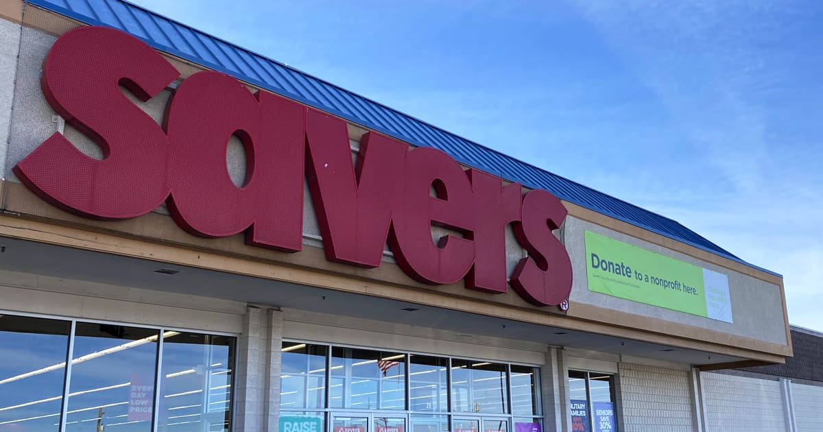 The Enormous Secondhand Store In Utah That’s Almost Too Good To Be True