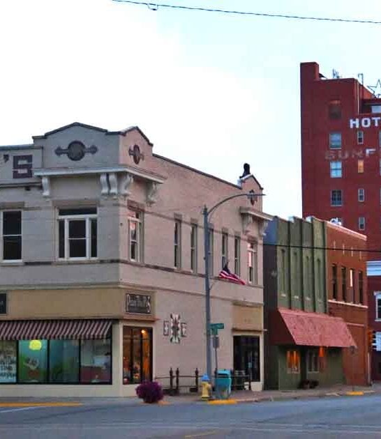 small kansas town comfortable ftr