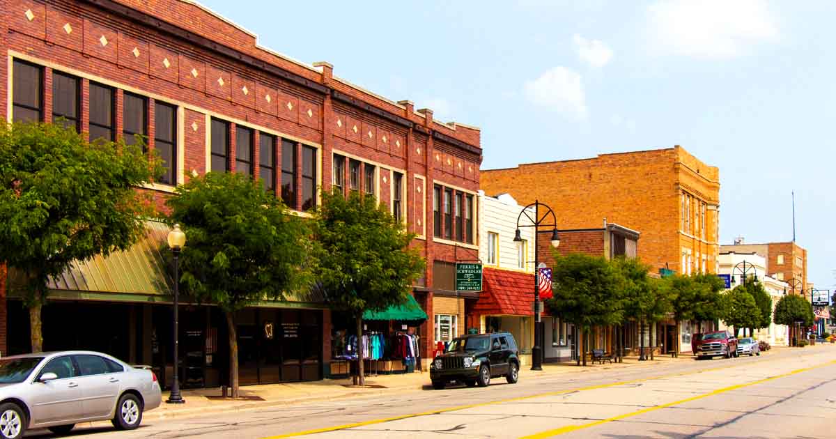 10 Underrated Small Towns In Michigan Where Life Still Moves At A ...