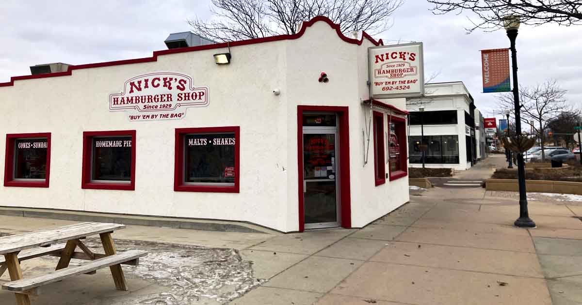 This Old-School Burger Joint In South Dakota Has Been A Local Icon ...