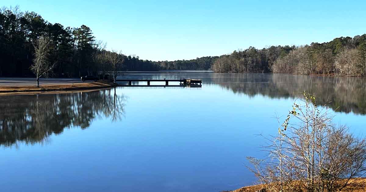 This Gorgeous State Park In Alabama Feels Like Miles Away From Everything