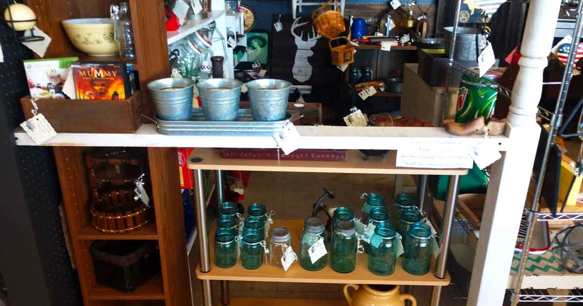 This Massive Antique Store In Tennessee Has Incredible Deals Locals ...