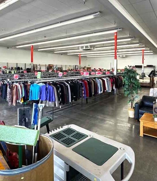 thrift stores oregon way ftr