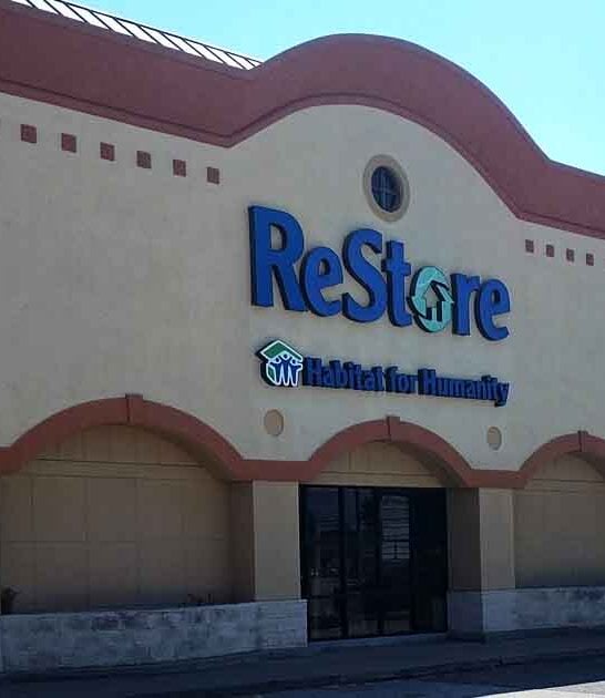 thrift texas enormous store ftr