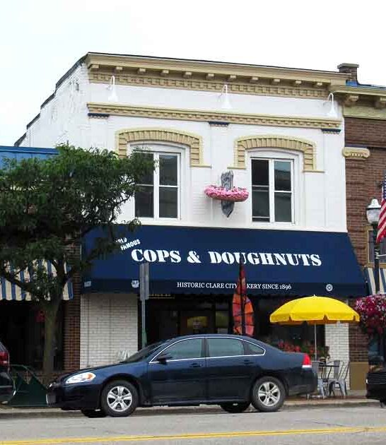 town michigan peaceful groceries ftr