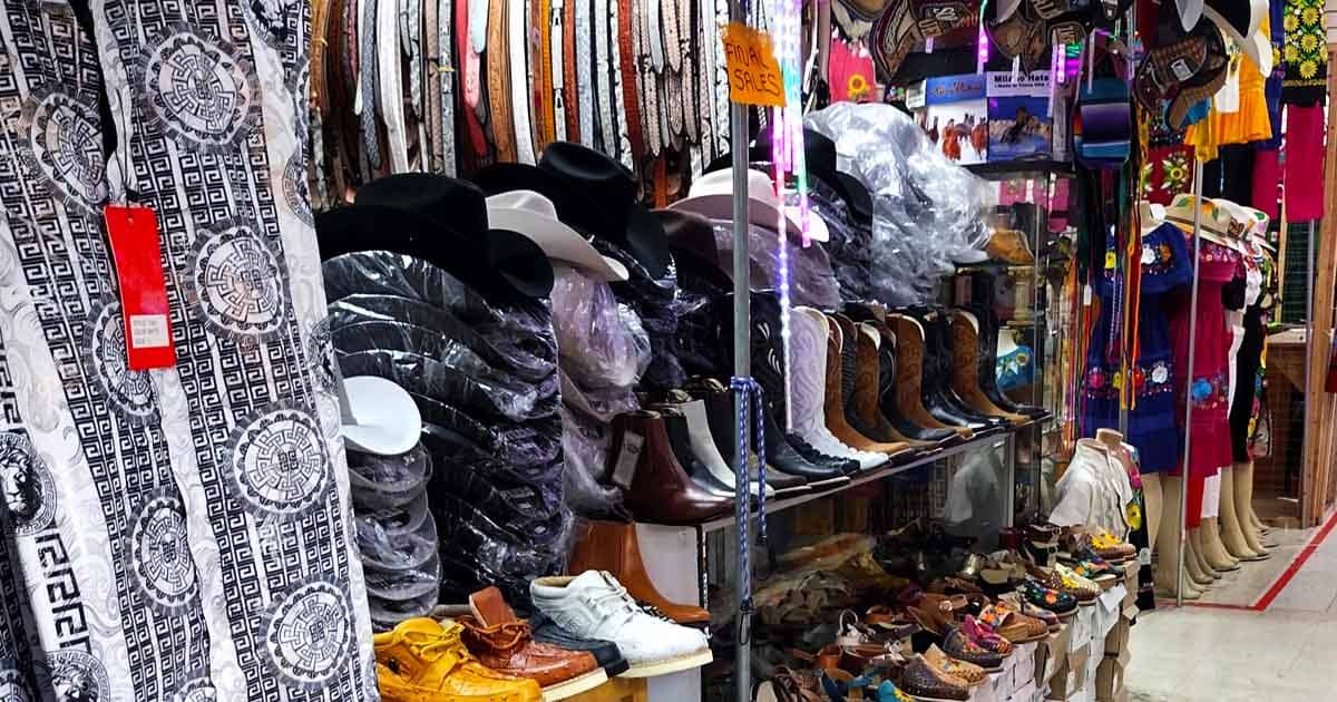 The Enormous Flea Market In Oregon With Deals So Good, You'll Think It ...