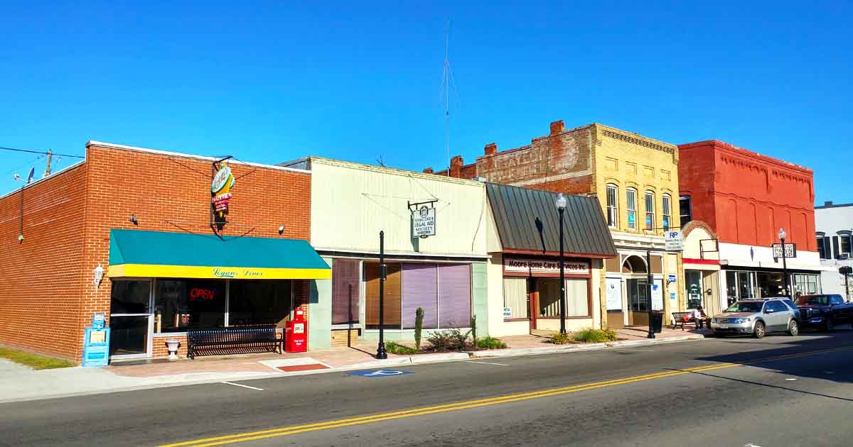 The Overlooked Tiny Town In Virginia Where You Can Save On Housing and ...