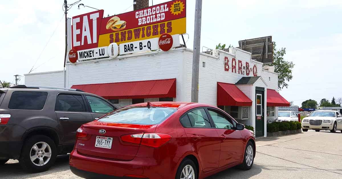 People Drive From All Over Wisconsin Just To Eat At This Vintage Fast ...