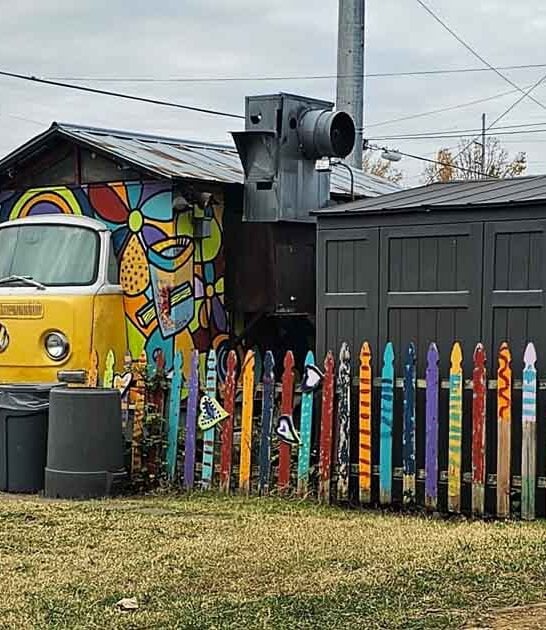 wonderfully wacky tennessee restaurant ftr