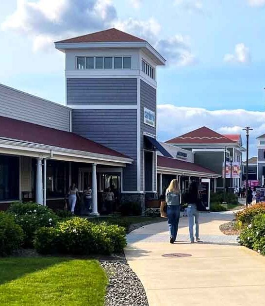worthy massachusetts outlet mall ftr