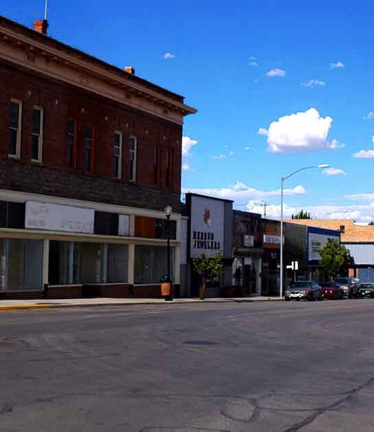 wyoming affordable peaceful town ftr