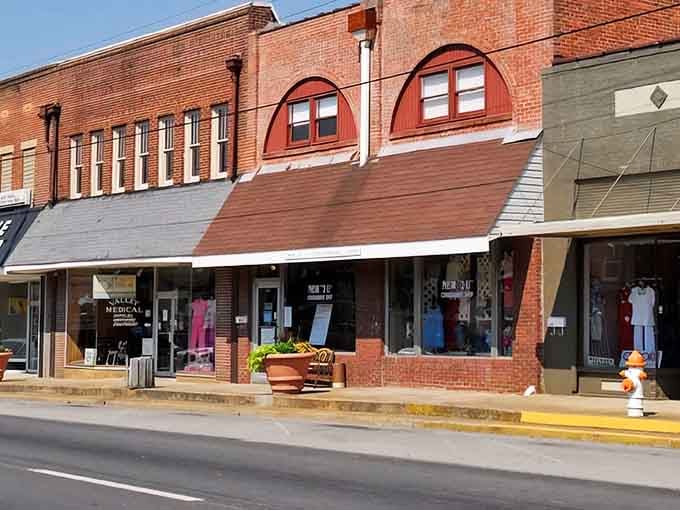Downtown Guntersville stretches out like a postcard from a simpler time, complete with actual parking spaces.