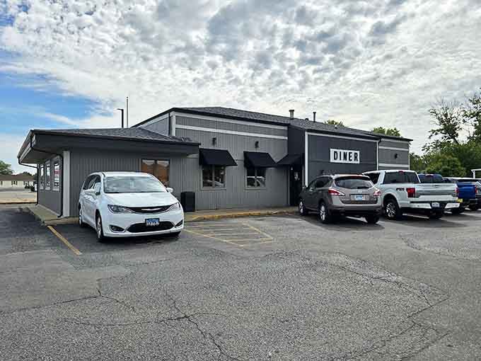 That unassuming facade hides enough skillets and gravy to fuel an entire county's morning commute.