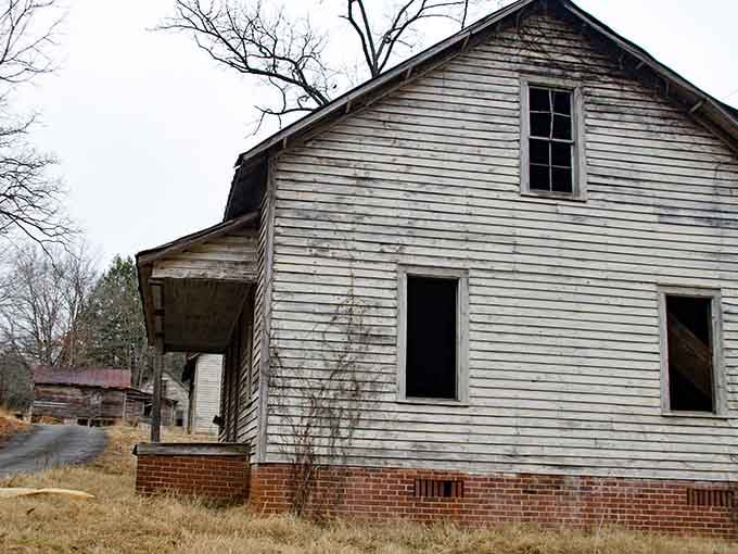 When buildings show signs of neglect, you know you've found authentic abandonment at its finest.