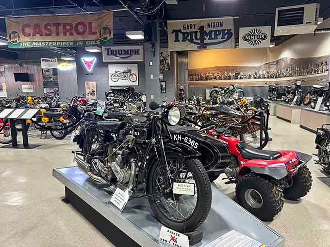 Walking through this unmatched Indian timeline shows a century of craftsmanship, where every model tells a story of American ingenuity.