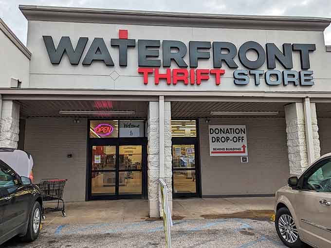 The storefront beckons like a beacon of bargain-hunting bliss, promising treasures beyond those welcoming doors.