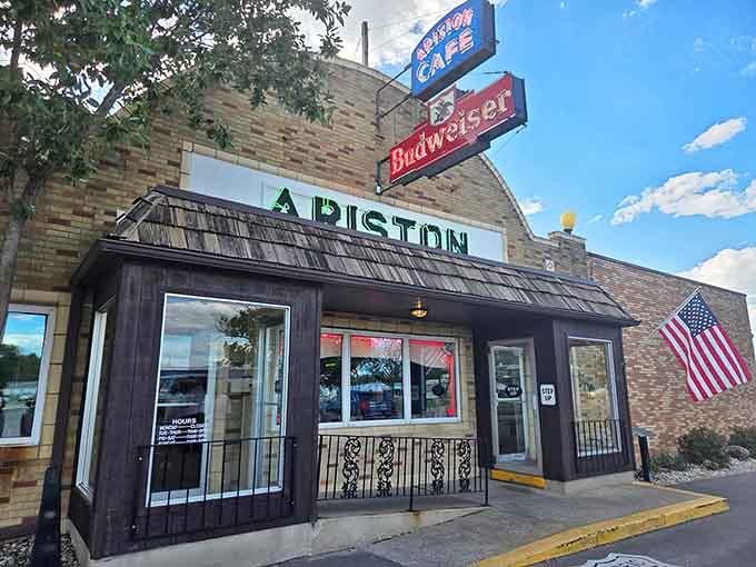 That vintage neon glow isn't just for show, it's been guiding hungry travelers to this Route 66 landmark for generations.