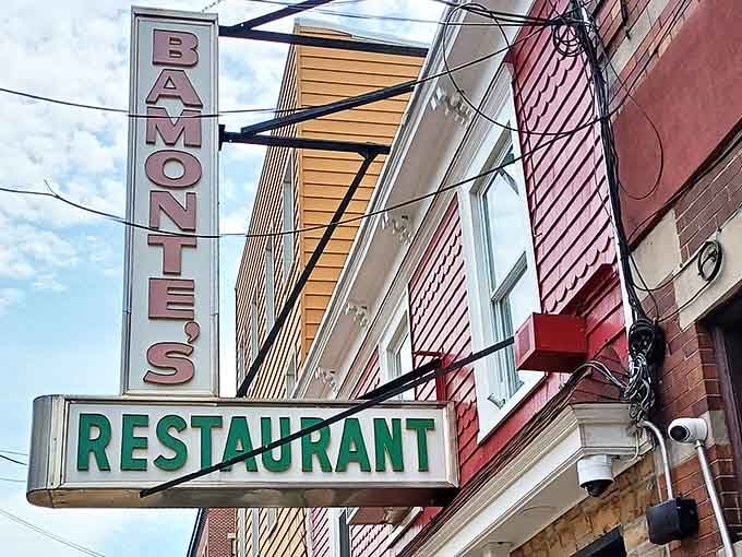 The iconic vertical Bamonte's sign has guided hungry New Yorkers to this Williamsburg institution for generations.