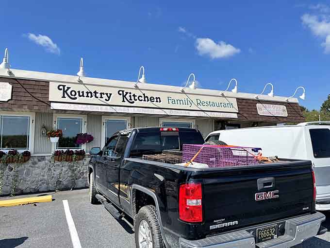That parking lot tells you everything you need to know about a restaurant's reputation in these parts.