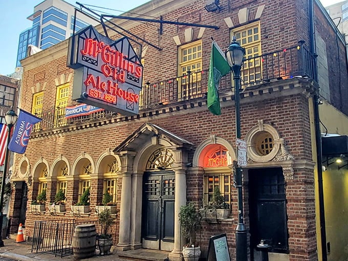 That iconic neon glow has been beckoning thirsty Philadelphians since before your great-grandparents' first date&mdash;and it still works like a charm.