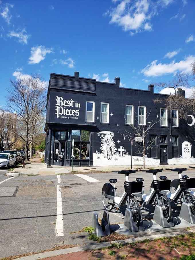 That matte black exterior isn't trying to blend in with the neighborhood, it's making a statement year-round.