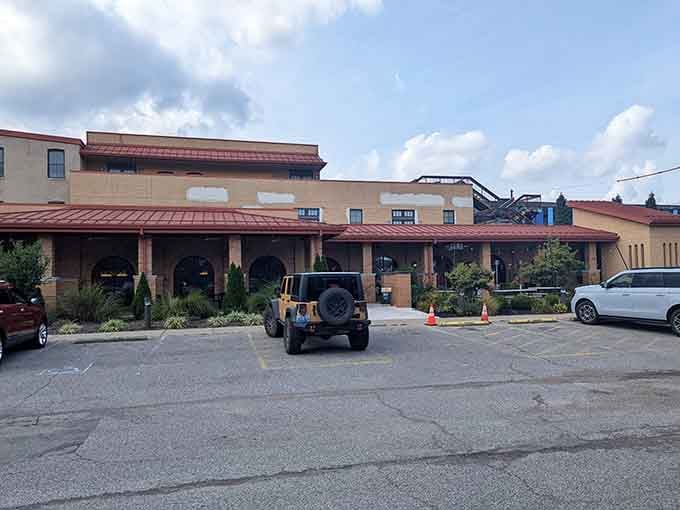 Grind's welcoming fa&ccedil;ade and spacious parking lot &ndash; because nothing should stand between you and those life-changing Brussels sprouts, not even parking woes.