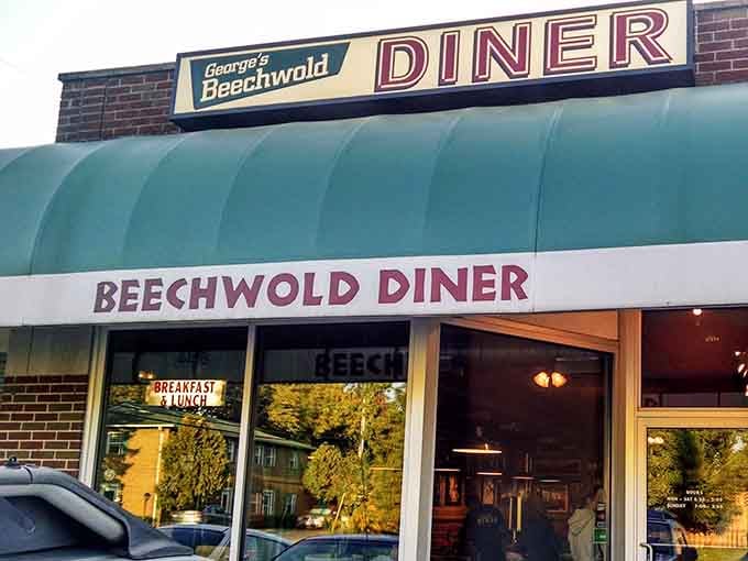 That distinctive turquoise awning signals you've arrived at breakfast paradise in Columbus, Ohio.
