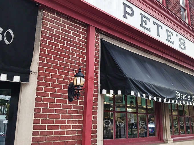 That classic corner diner exterior promising everything good about breakfast, right there on Greenmount Avenue in Baltimore.