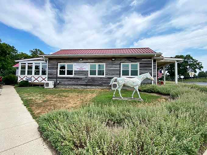 This unassuming building houses some of the best morning meals in Kentucky, complete with welcoming front porch vibes.