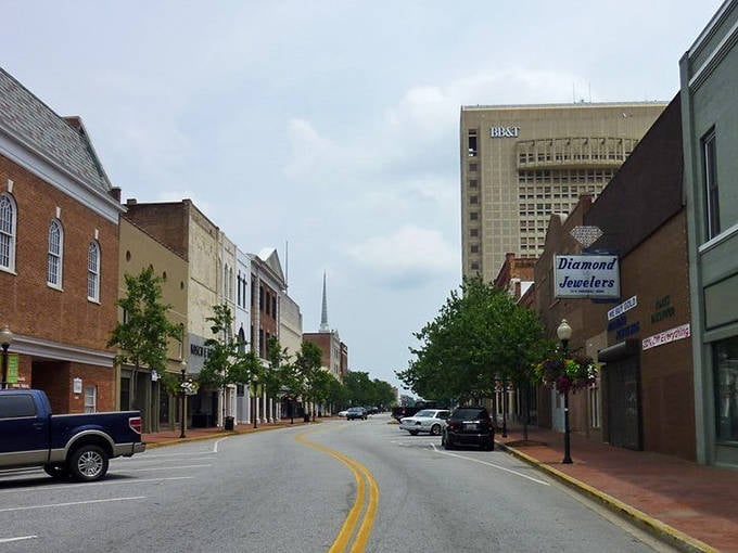 Main Street's welcoming storefronts invite exploration without intimidating your wallet. Notice the distinct lack of pretentious price tags.