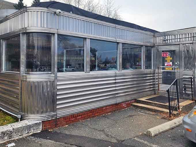 That gleaming silver exterior isn't just for show; it's a promise of the breakfast magic waiting inside.
