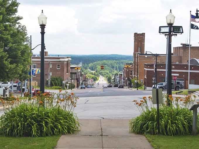 That downhill view of Superior Avenue captures small-town America at its absolute finest and most photogenic.