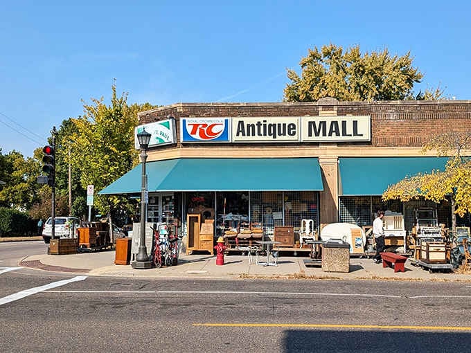 Furniture spilling onto the sidewalk is the antique mall equivalent of a restaurant's irresistible aroma drawing you inside.