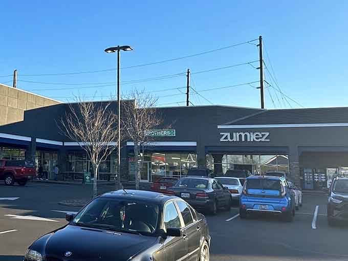 The Seaside Outlet Mall beckons with that perfect blend of coastal charm and serious shopping potential ahead.