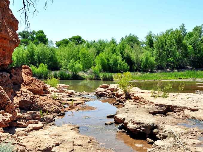 This tranquil lagoon proves Arizona has more water features than just mirages and broken air conditioners.