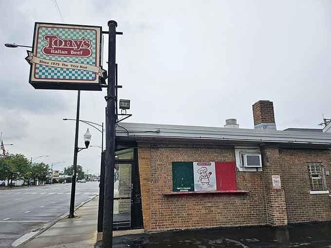 "When was the last time you had a REALLY great sandwich?" Tony's storefront asks the eternal question every Chicagoan must answer.